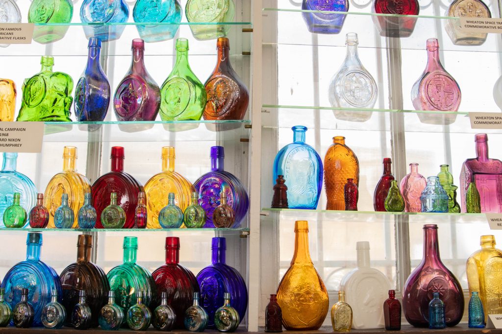 20 Minute Radius: Heritage Glass Museum - Rowan Blog