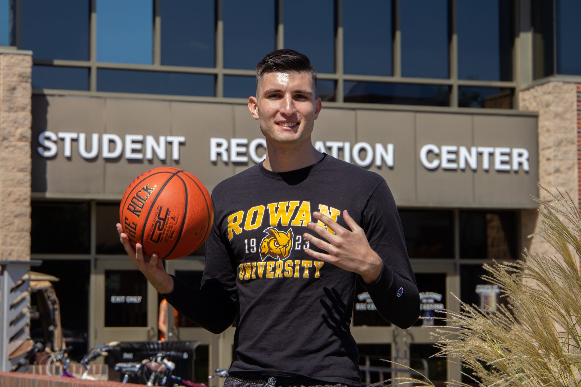 Best of Both Worlds: International Student Merges Love of Marketing ...