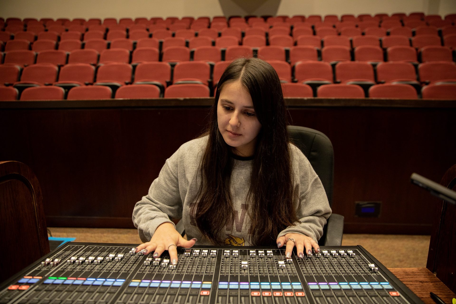 Gaining an Edge in the Business as a Music Industry Major: Alyssa ...